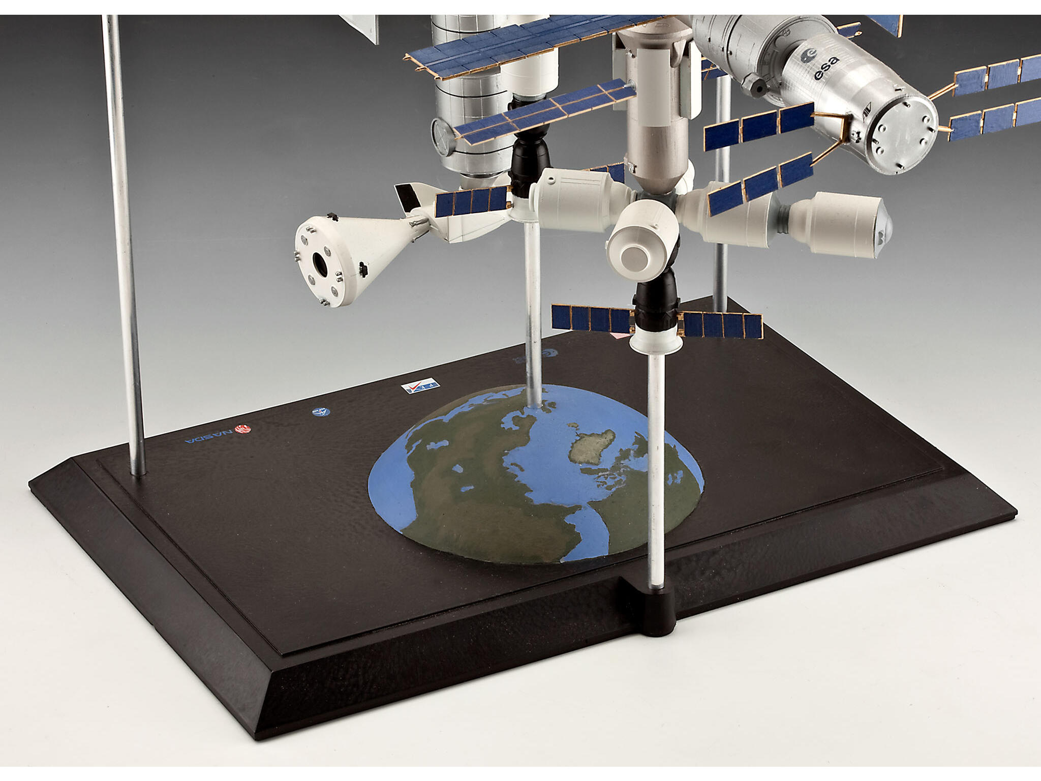 International Space Station Iss Revell 1144 Scale De Toyboys