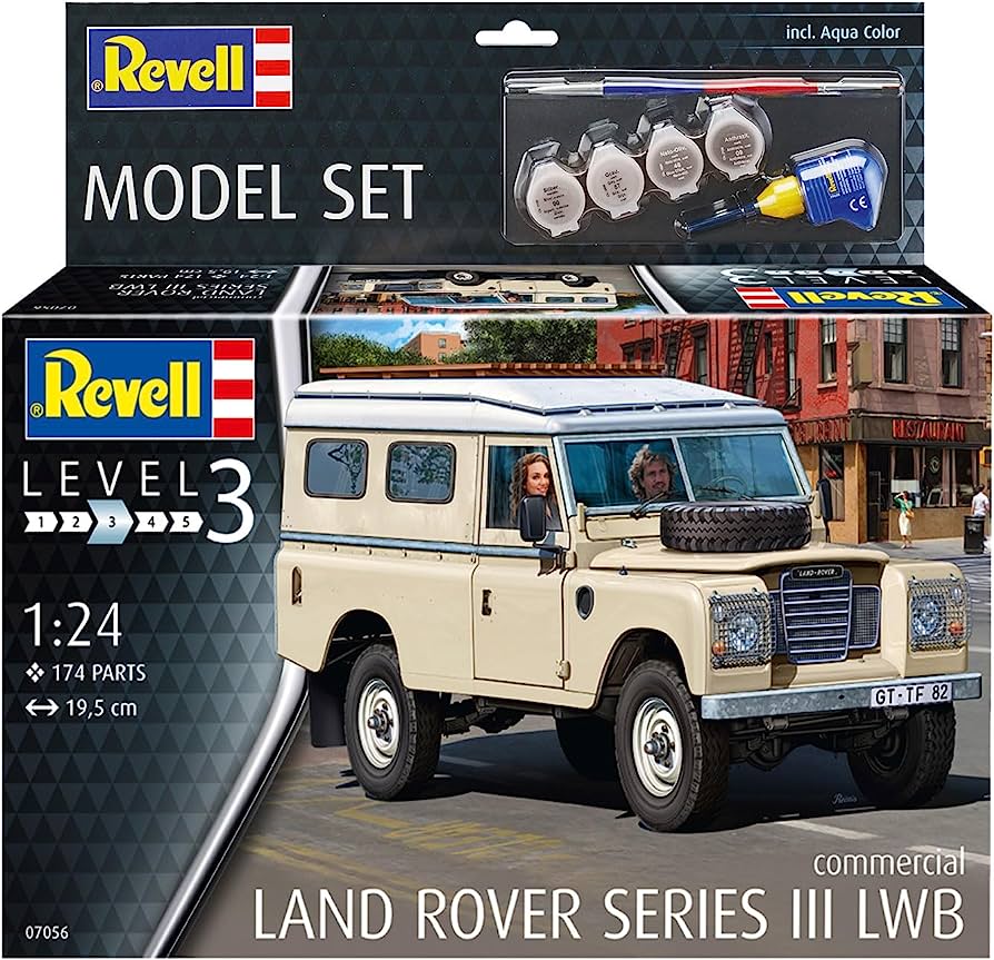 1:24 Revell 67056 Land Rover Series III LWB - MODEL SET