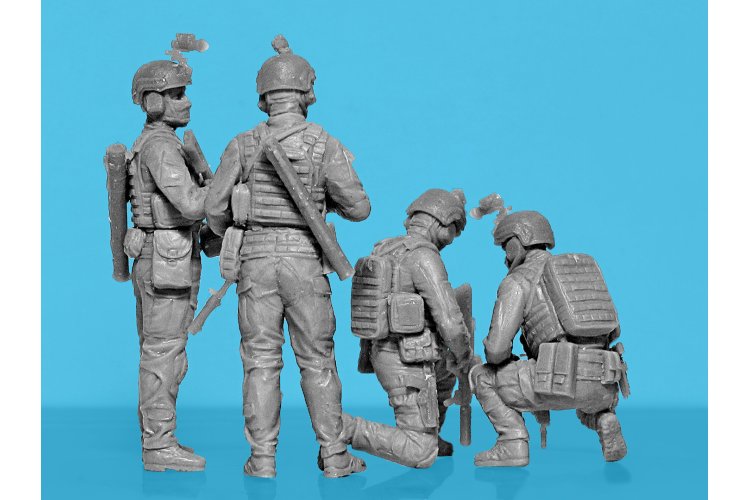 1:35 ICM 35752 Quietly came, quietly went… Diorama - Figuren