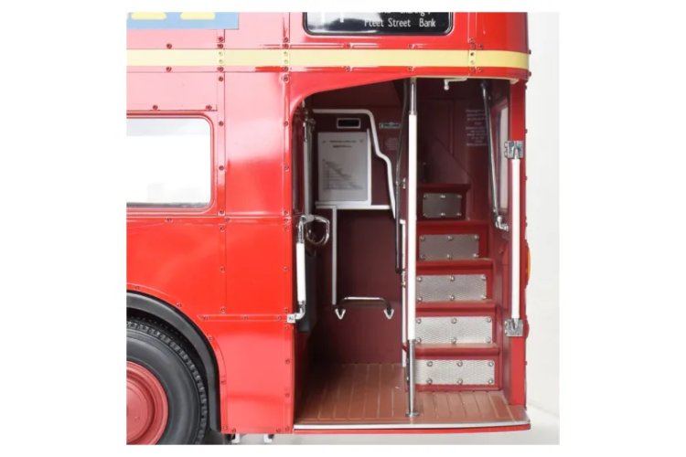 IXO 1:12 London Bus Routemaster 1961 Bus Model