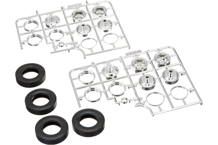 Moebius 1010: Truck Chrome Wheels Set - 10 Pieces Model Kit