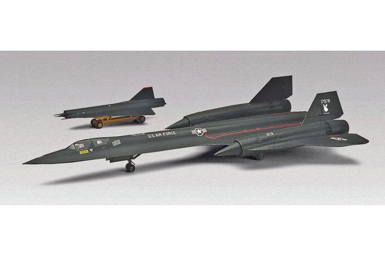 Revell 15810 Lockheed SR-71A Blackbird met Drone Modelbouw