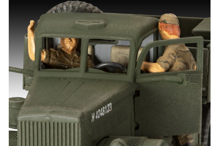 Revell M19 Tank Transporter 1:76 - Model Set with Trailer