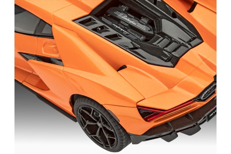 Revell 1:24 Lamborghini Revuelto Model Set