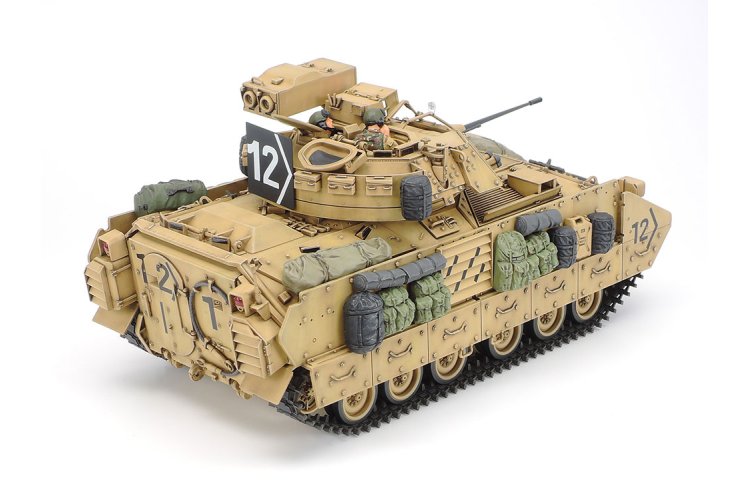 Tamiya M2 Bradley M2A2 ODS Infantry Vehicle