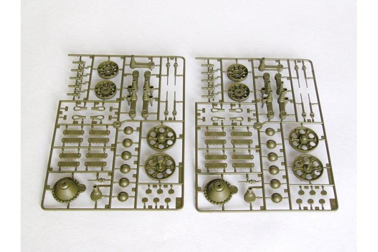 1:16 Trumpeter 00904 Soviet T-34/85 Model 1944 - Factory No.174