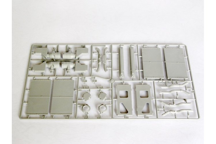 1:16 Trumpeter 00904 Soviet T-34/85 Model 1944 - Factory No.174