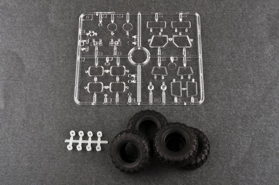 Trumpeter 01038 48N6E of 5P85S TEL S-300PMU SA-10 Grumble - 1:35 Model Kit