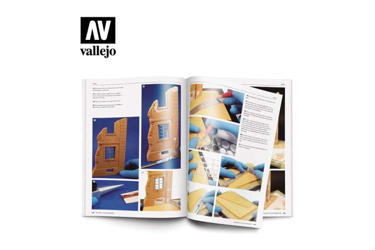 Vallejo 75020 Master Scale Modelling Book - English