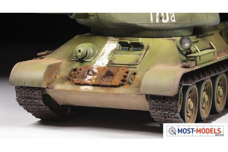 1:35 Zvezda 3686 Soviet Medium Tank T-34/76 mod. 1942