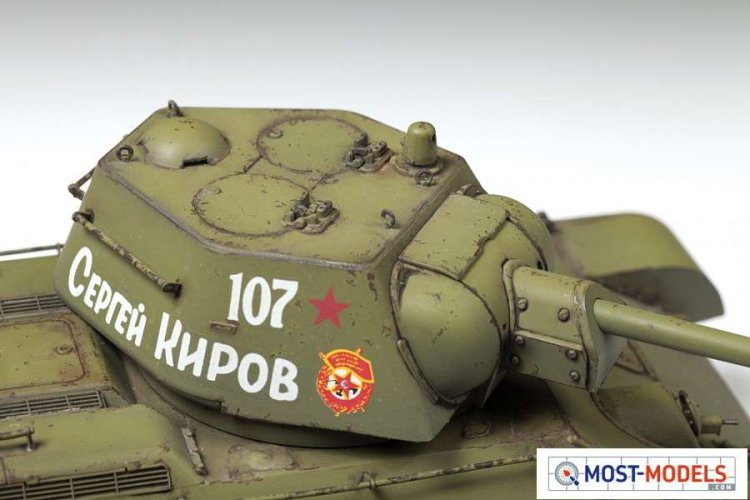1:35 Zvezda 3686 Soviet Medium Tank T-34/76 mod. 1942